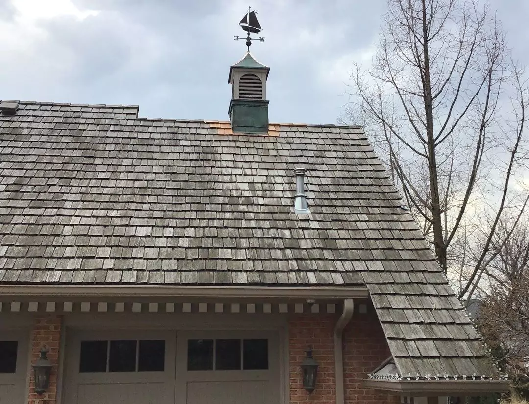 When Is It Necessary To Replace a Cedar Roof? - CedarRoofing.com